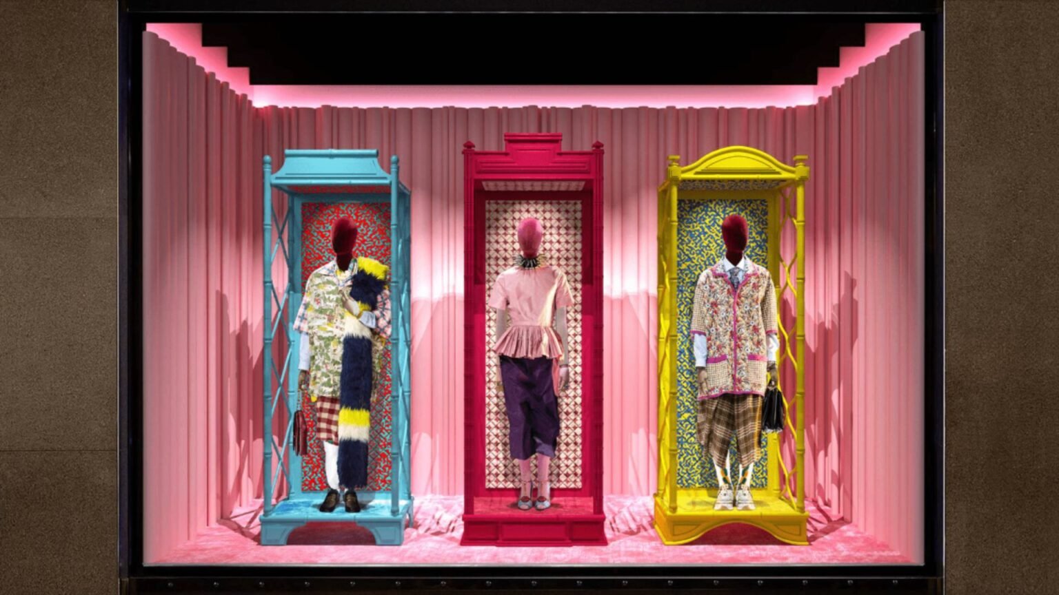 All You Need To Know About Visual Merchandising Displays - GoodHouse ...